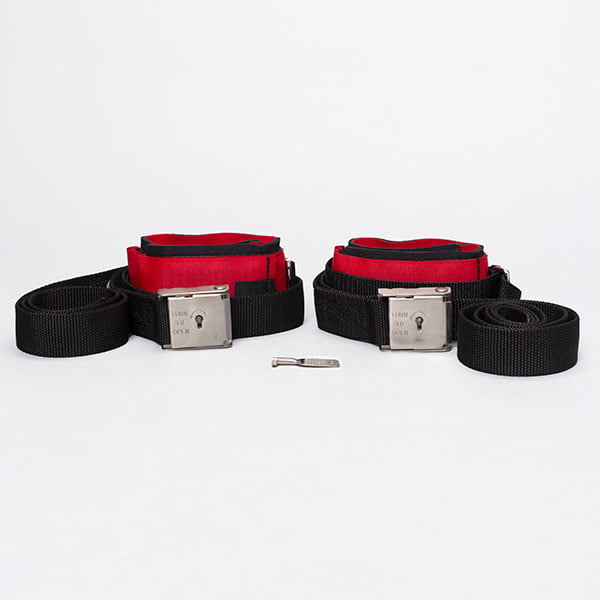 Locking Twice-As-Tough Restraint with D-Ring Closure | TIDI Products